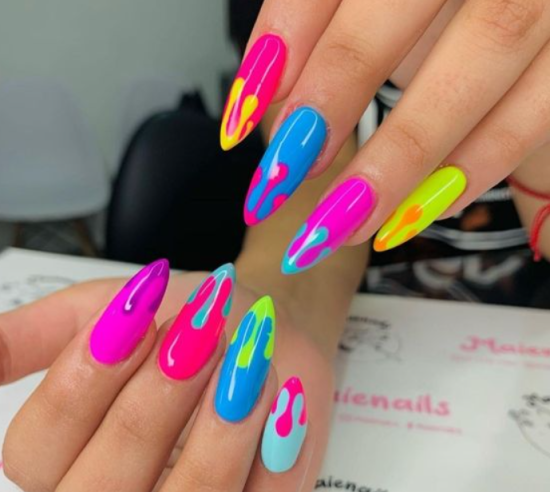 30 Идеи за Красив Летен Маникюр - NailsBG